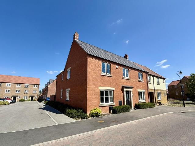 5 bedroom house for sale