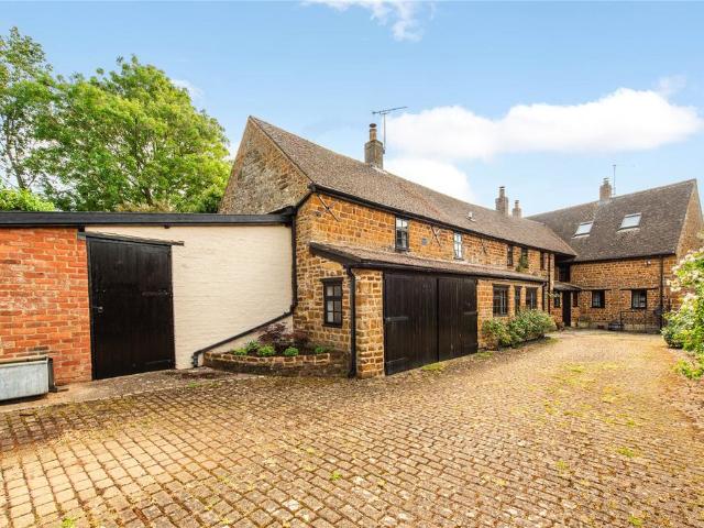 5 bedroom house for sale