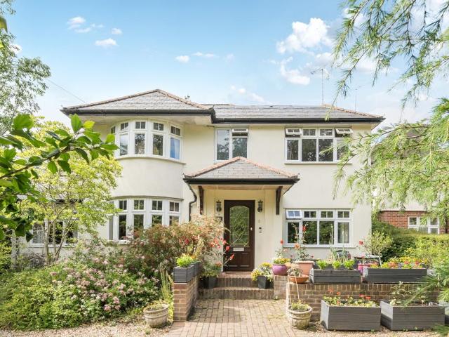 5 bedroom house for sale