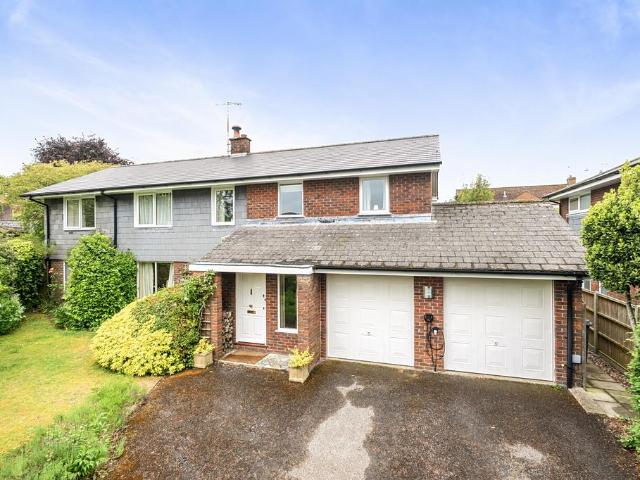 5 bedroom house for sale