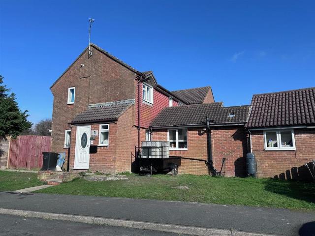 5 bedroom house for sale