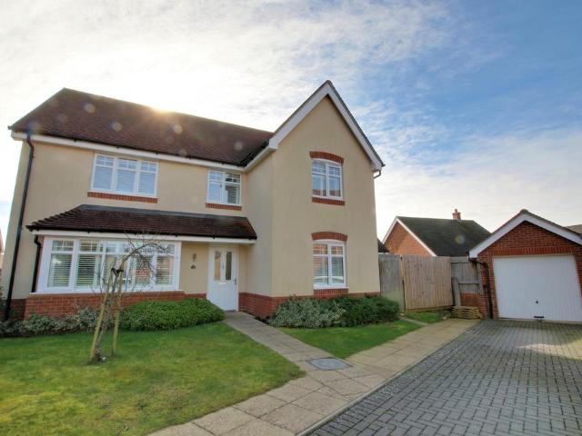 5 bedroom house for sale