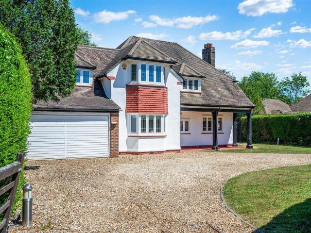 5 bedroom house for sale
