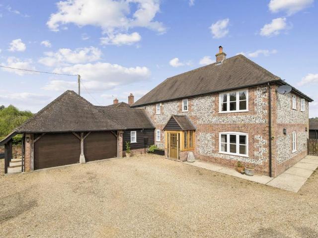5 bedroom house for sale