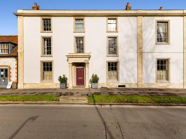5 bedroom house for sale