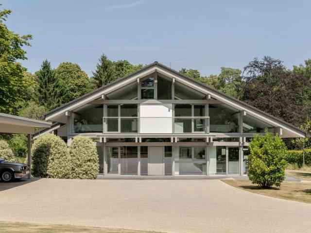 5 bedroom house for sale