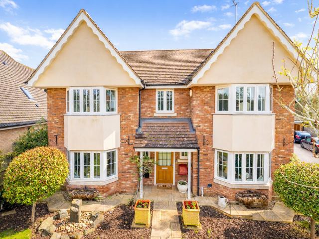 5 bedroom house for sale