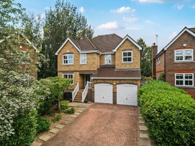 5 bedroom house for sale