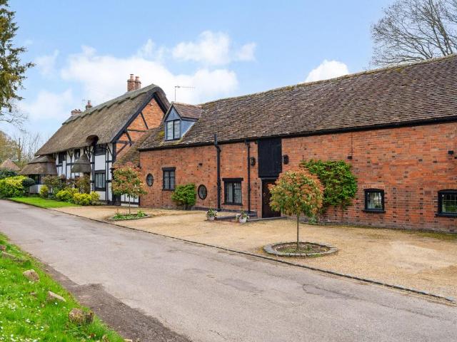 5 bedroom house for sale