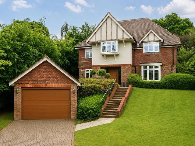 5 bedroom house for sale