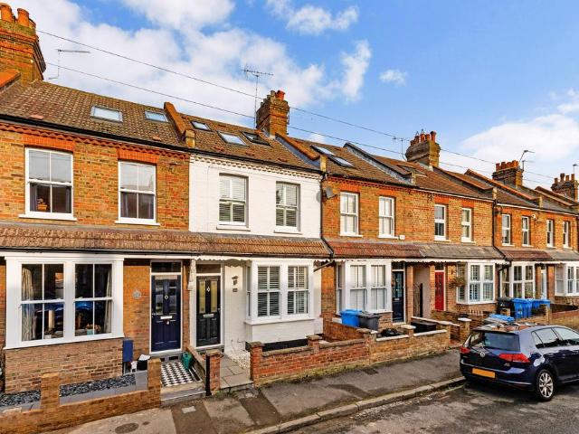 5 bedroom house for sale