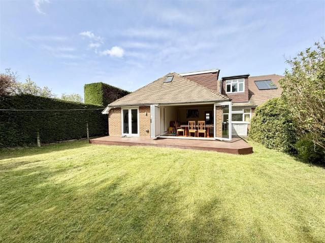 5 bedroom house for sale