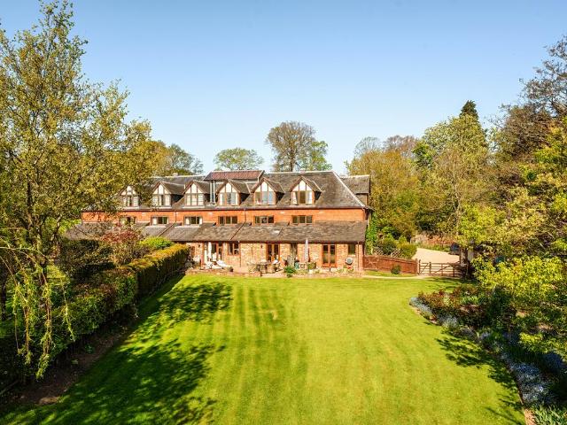 5 bedroom house for sale