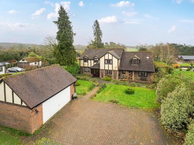 5 bedroom house for sale