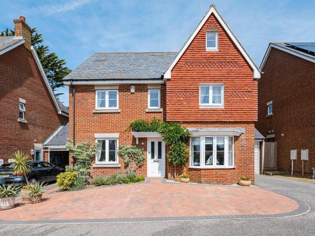 5 bedroom house for sale