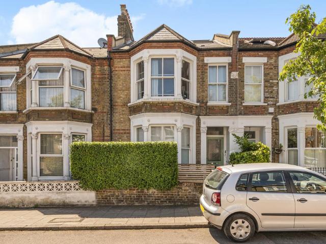 5 bedroom house for sale