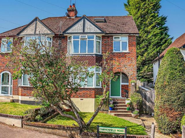 5 bedroom house for sale