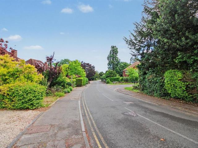 5 bedroom house for sale