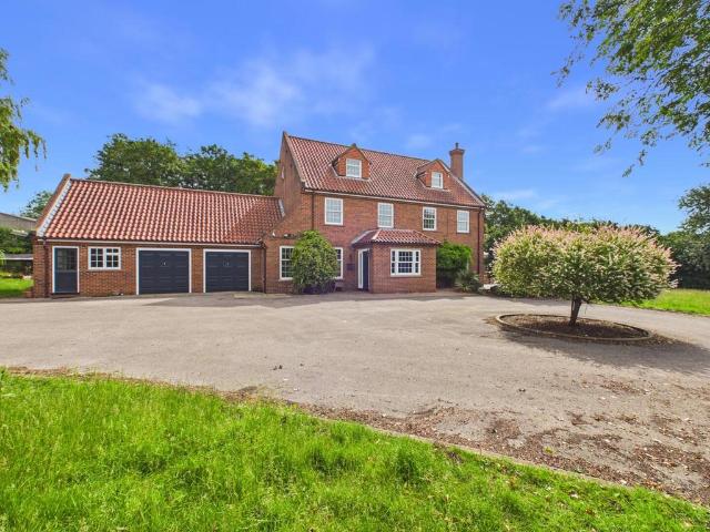 5 bedroom house for sale
