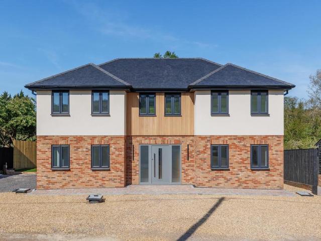 5 bedroom house for sale