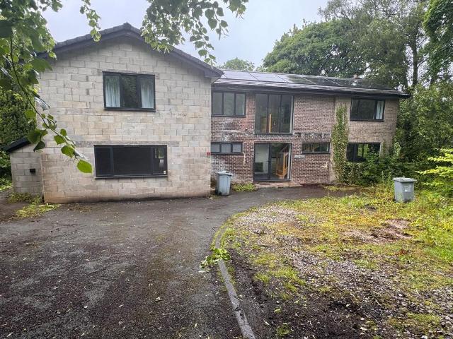 5 bedroom house for sale