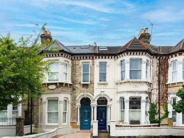 5 bedroom house for sale
