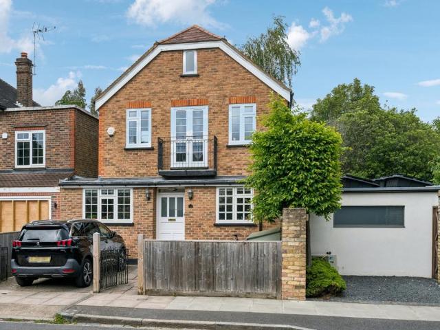 5 bedroom house for sale