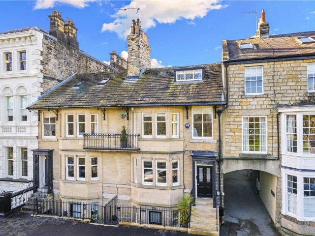 5 bedroom house for sale