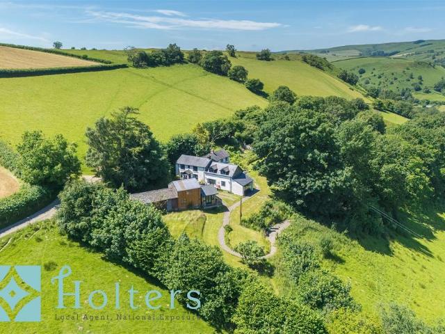 5 bedroom house for sale
