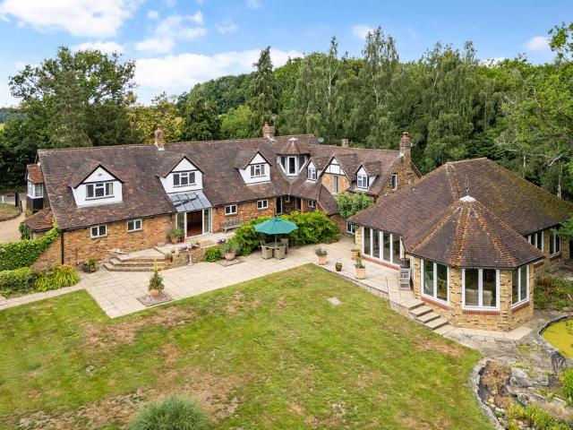 5 bedroom house for sale