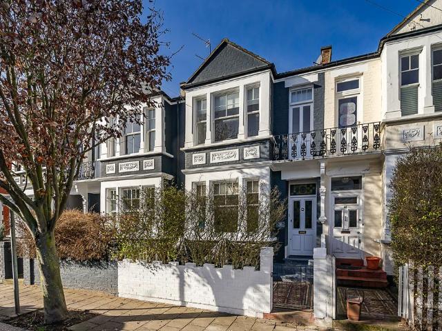 5 bedroom house for sale