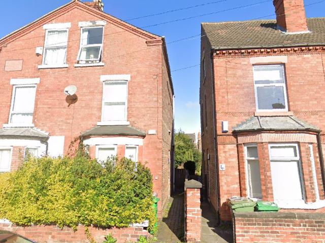 5 bedroom house for sale