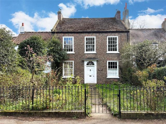 5 bedroom house for sale
