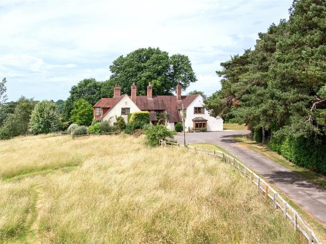 5 bedroom house for sale