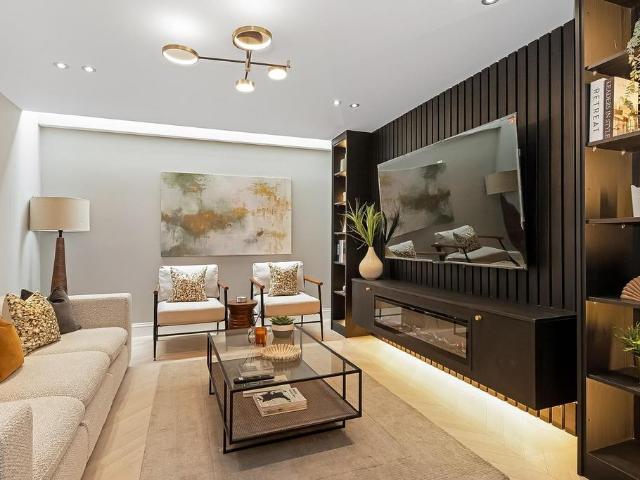5 bedroom house for sale