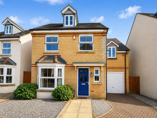 5 bedroom house for sale