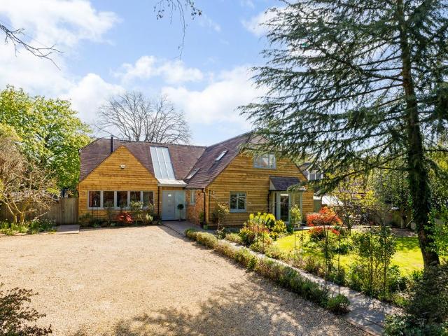 5 bedroom house for sale