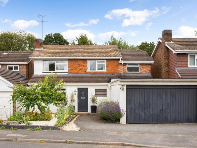 5 bedroom house for sale