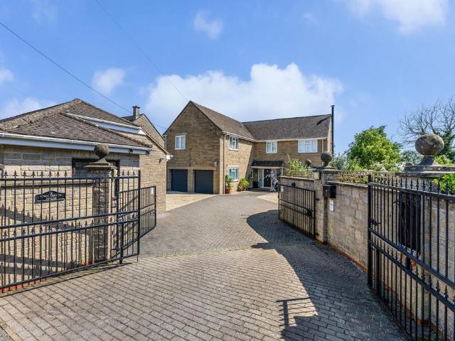 5 bedroom house for sale