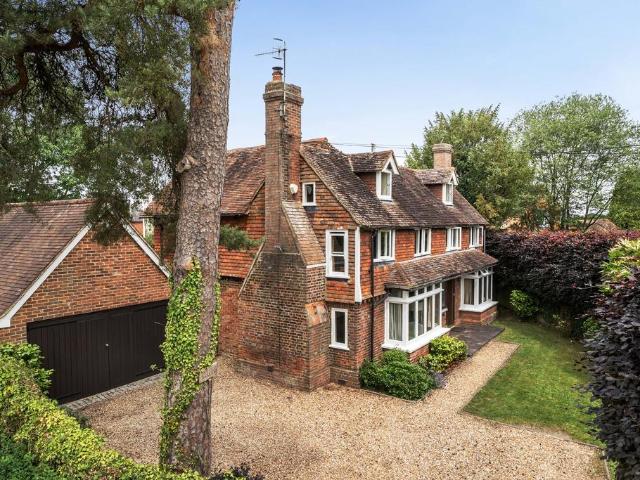 5 bedroom house for sale