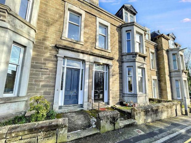 5 bedroom house for sale