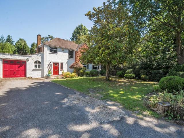 5 bedroom house for sale