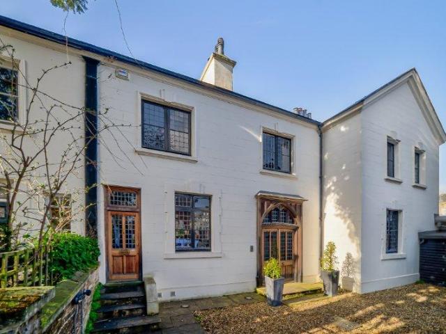 5 bedroom house for sale