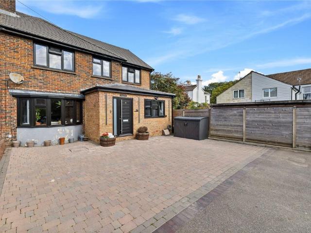 5 bedroom house for sale