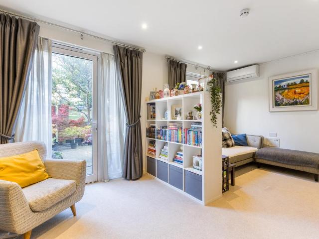 5 bedroom house for sale