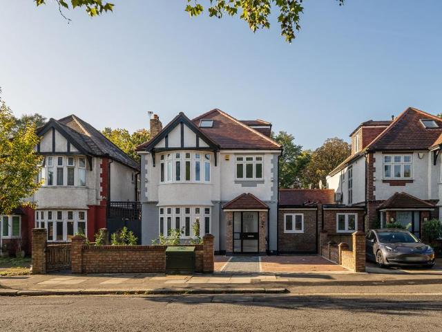5 bedroom house for sale