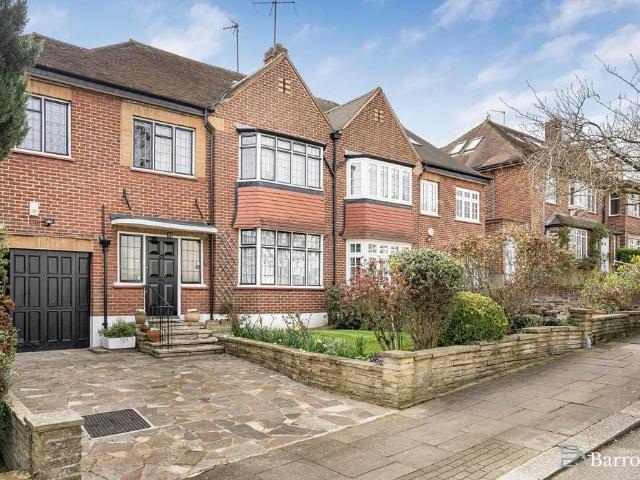 5 bedroom house for sale