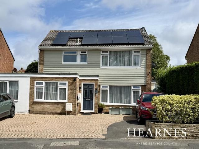 5 bedroom house for sale