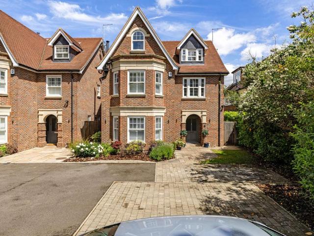 5 bedroom house for sale