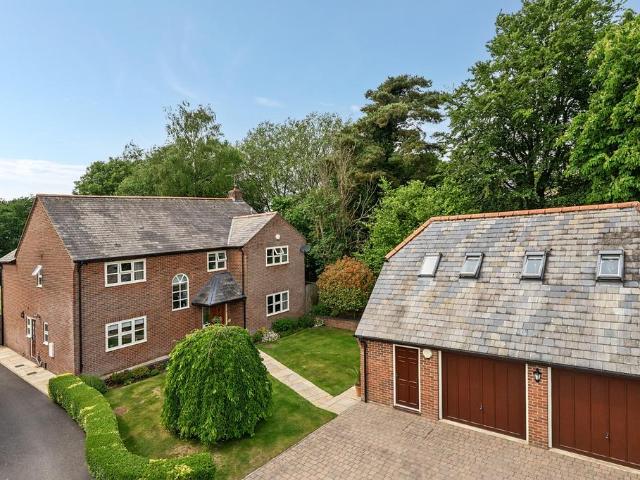 5 bedroom house for sale